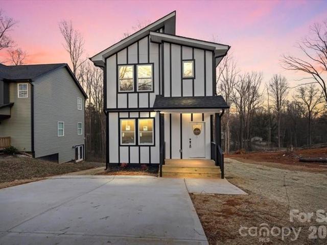 2108 Moose Rd, Kannapolis, NC 28083