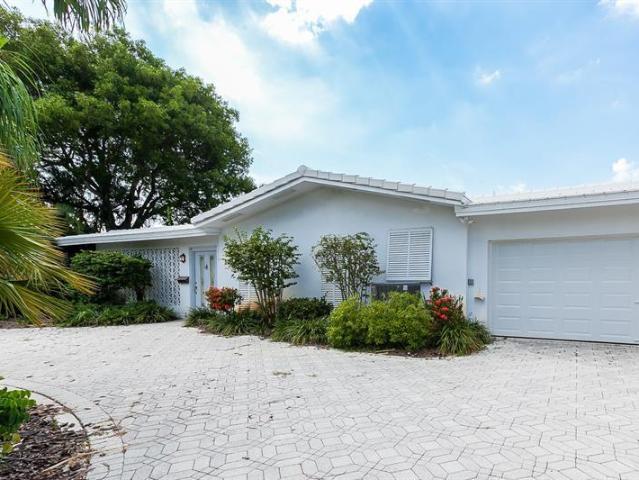 2108 NE 44th St, Fort Lauderdale, FL 33308 | MLS #B26011 | Compass