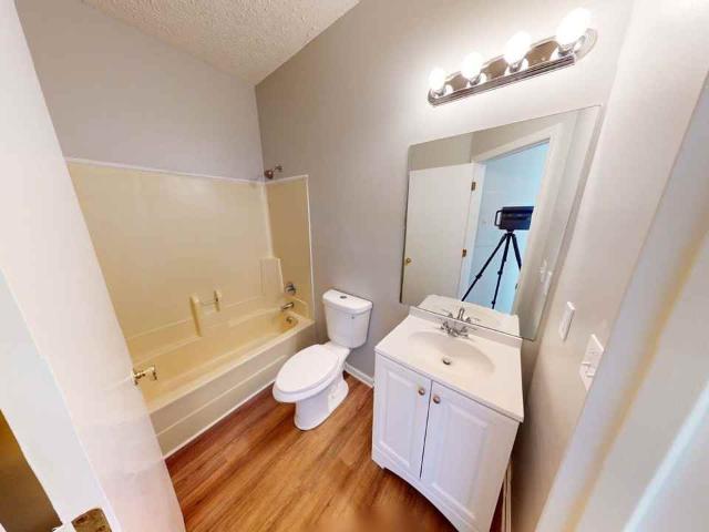 2108 Acklen Ave 2 Bedroom Apartment for Rent at 2108 Acklen Ave, Nashville, TN 37212 Hillsboro West End