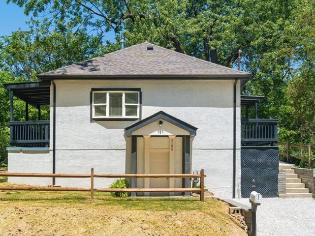 2108 Paul Dr, Columbus, OH 43211