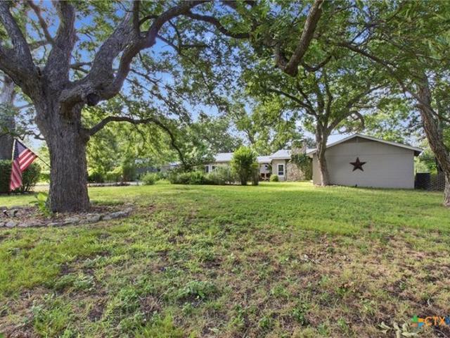 2108 River Rd, San Marcos, TX 78666