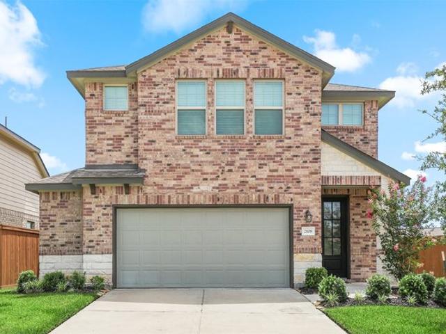 2108 Sweet Bay Dr, Texas City, TX 77568