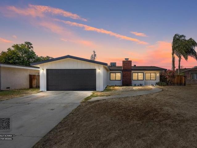 2108 Sherwood Ave, Bakersfield, CA 93304