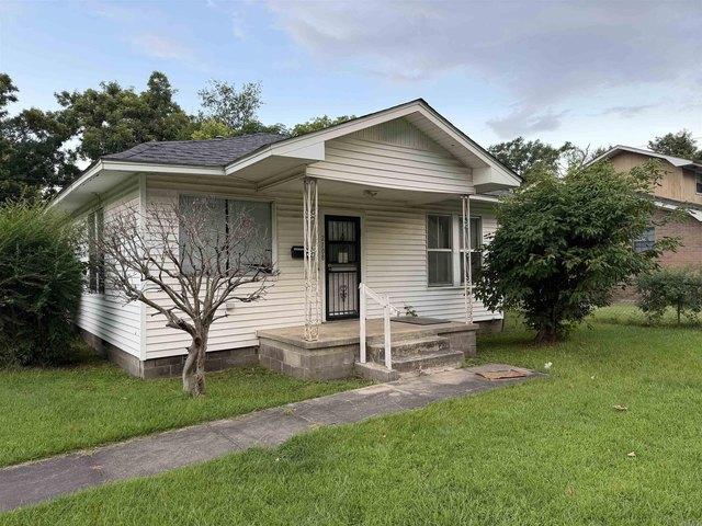 2108 W 15th Ave, Pine Bluff, AR 71603