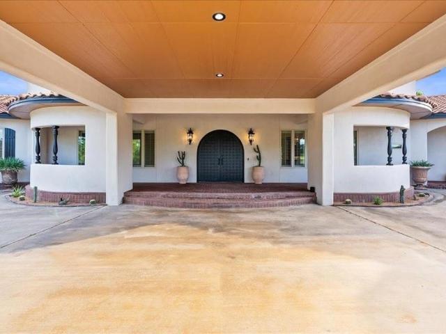 2108 W Sherman Drive