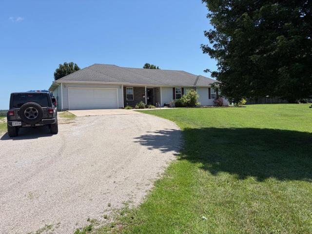 21092 Lawrence 1212