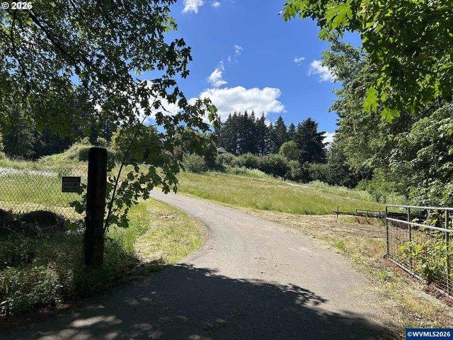 21095 SW Old Pacific Hwy, Sherwood, OR 97140