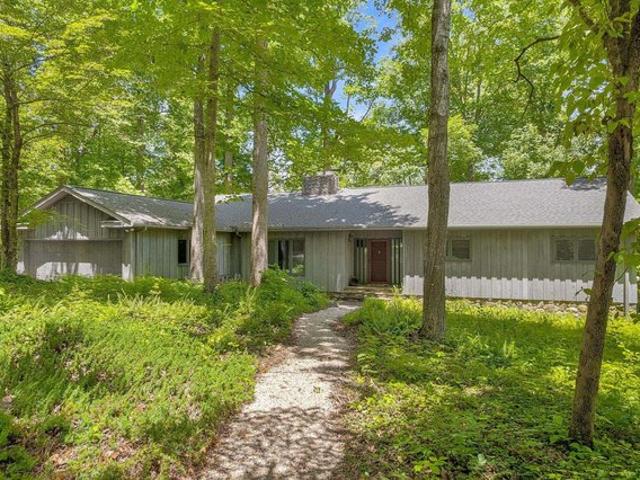 2109 Moorefield Memorial Hwy, Pickens, SC 29671