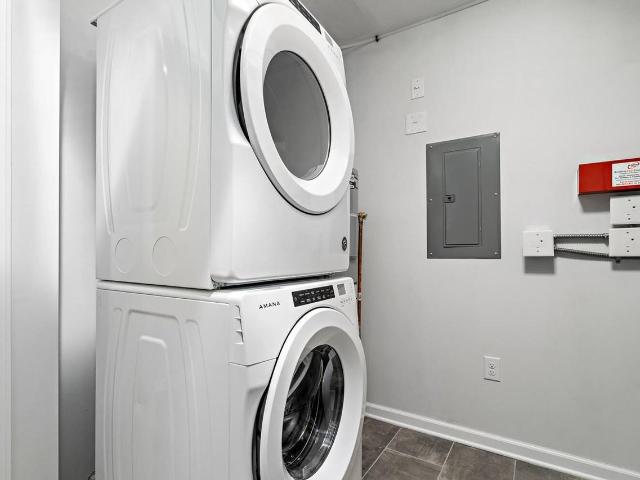 2109 Aldrich 5 Bedroom Apartment for Rent at 2109 Aldrich Ave S, Minneapolis, MN 55405 Lowry Hill East
