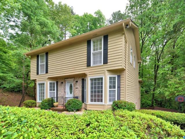 2109 Bailey Brook Ct, Hoover, AL 35244