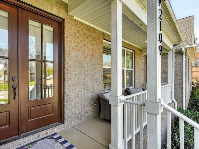 2109 Boxwood Cir