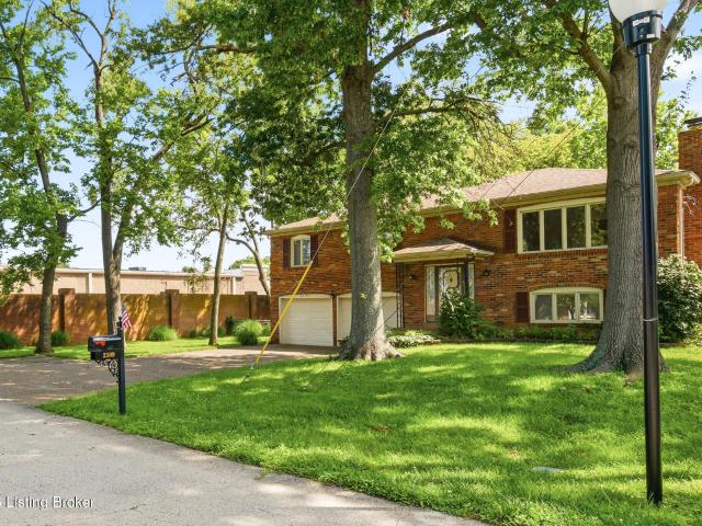 2109 Bridlewood Dr