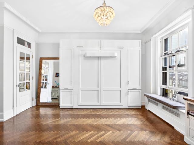 2109 broadway 850