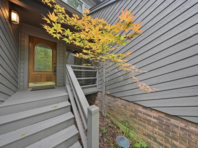 2109 Cedarbrook Court