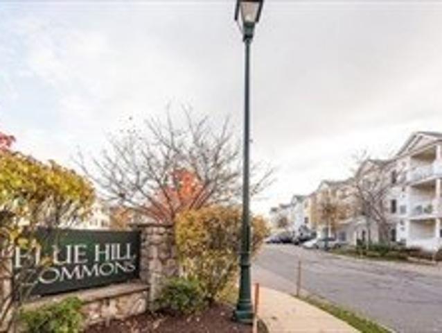 2109 Davenport Ave Unit 2109, Canton, MA 02021