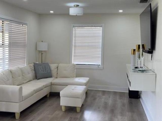 2109 E Navajo Ave, Tampa, FL 33612 | MLS #TB8494 | Compass