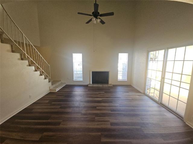 2109 Fleur De Lis Court