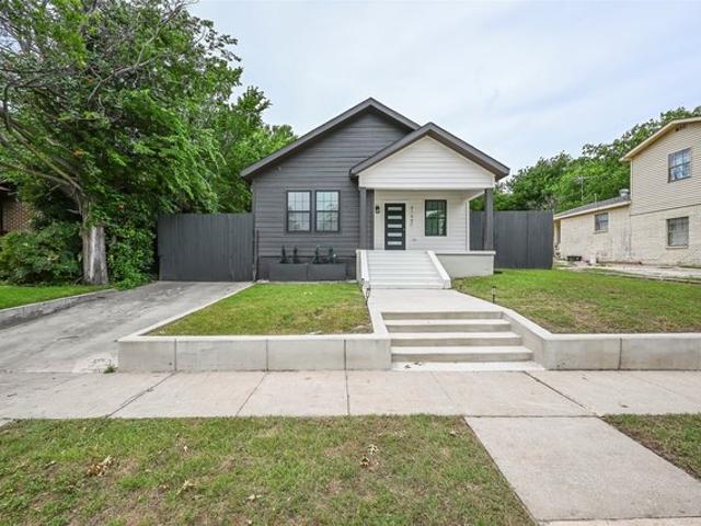 2109 Gould Ave, Fort Worth, TX 76164