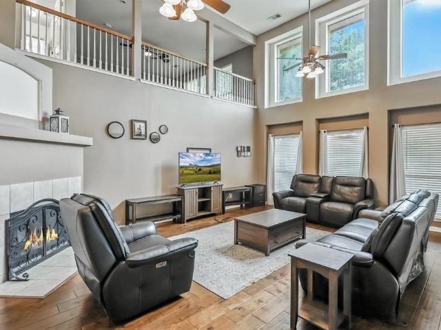 2109 Hemingway Dr, Denton, TX 76210 | MLS #21211 | Compass
