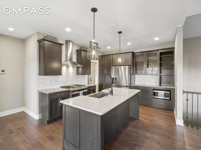 2109 Korgen Dr, Stoughton, WI