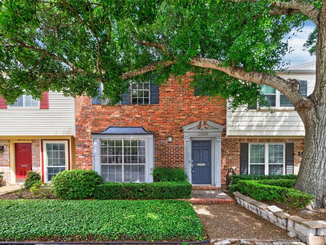 2109 Lander Ln, Unit 79, Houston, TX 77057 | MLS #91778 | Compass