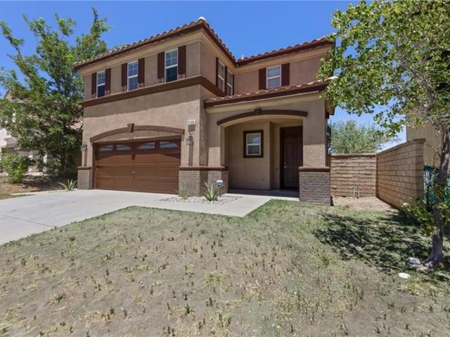 2109 Pearmain Dr, Palmdale, CA 93551