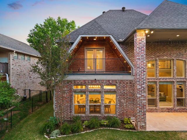 2109 Renaissance Dr, Denison, TX 75020 | MLS #21246