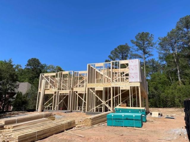 2109 SW Autumn Chase Dr, Stockbridge, GA 30281