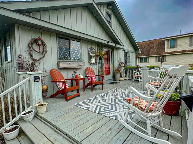2109 S Lakeshore Road