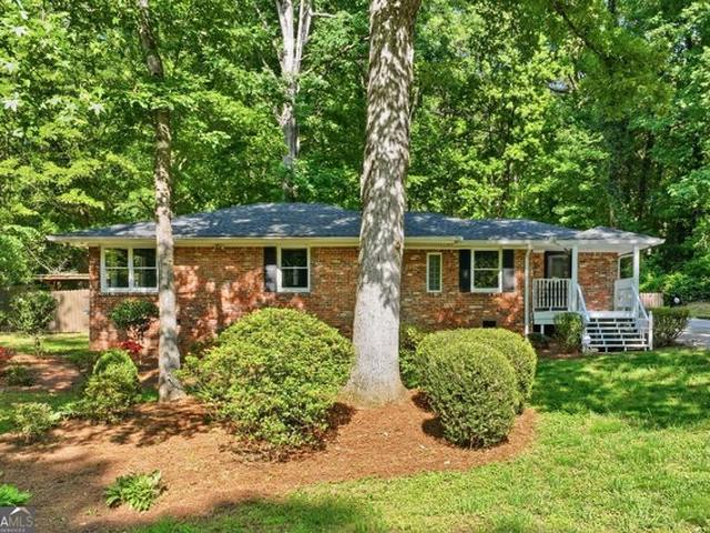 2109 Shady Ln, Tucker, GA 30084