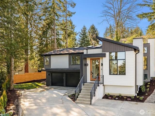 2109 th Ave SE, Bellevue, WA 98005
