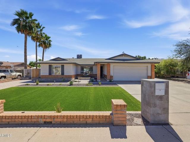 2109 W Oraibi Dr, Phoenix, AZ 85027