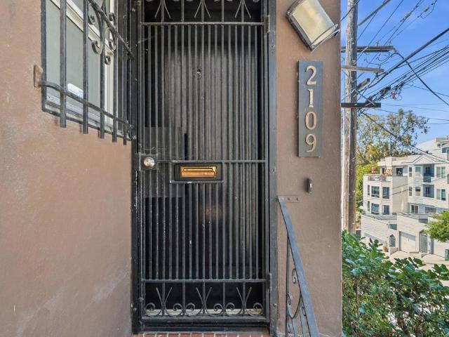 2109 22nd St