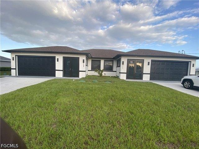 2109 2 Fairway Dr, Lehigh Acres, FL 33973