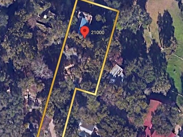21000 W Lakeshore Dr, Spicewood, TX 78669