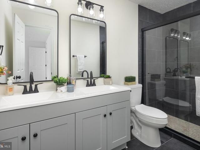 21009 Timber Ridge Ter Unit 203, Ashburn, VA 20147