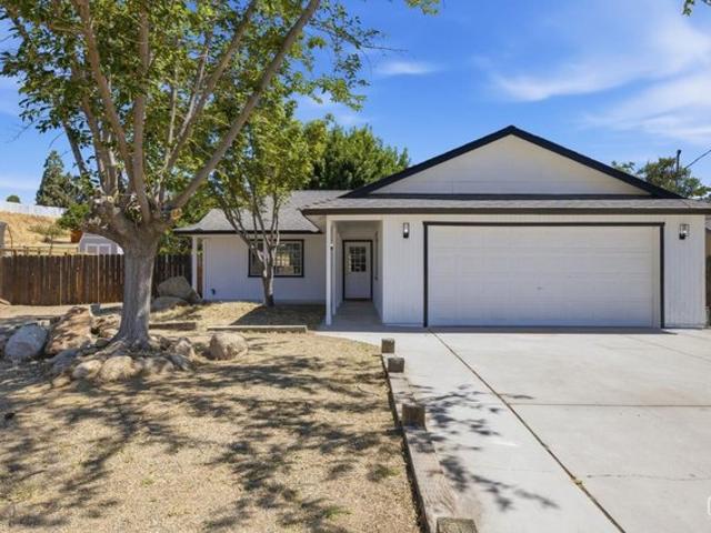 21009 Brentwood Dr, Tehachapi, CA 93561
