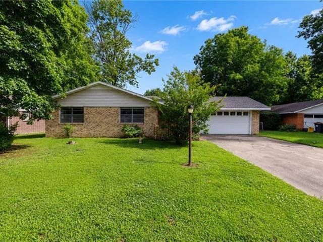 2100 Monticello Ave, Springdale, AR 72762