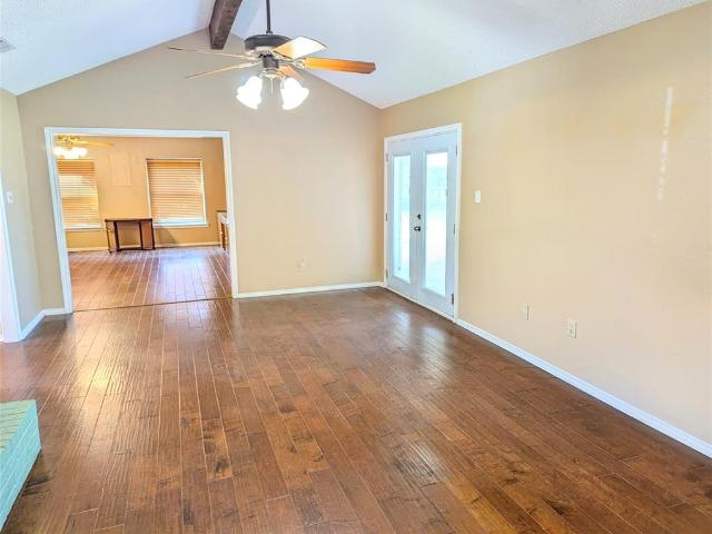 2100 N Rough Creek Court