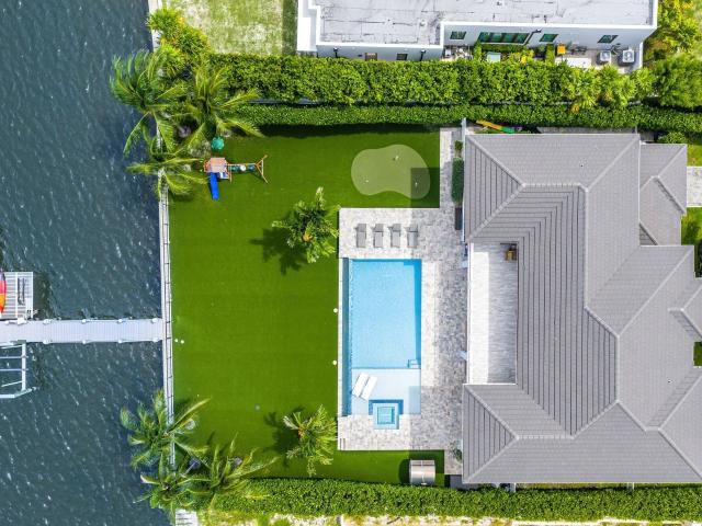 2100 Notre Dame Dr, Lake Worth Beach, FL 33460 | MLS #R11151 | Compass