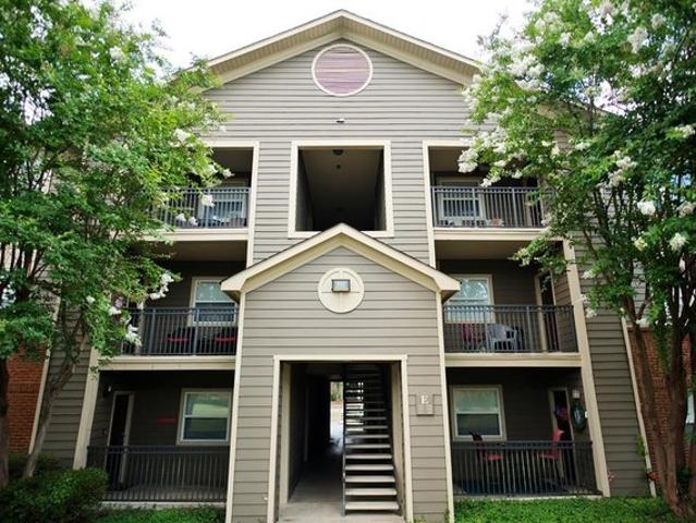 2100 Old Taylor Rd Apt 320, Oxford, MS 38655