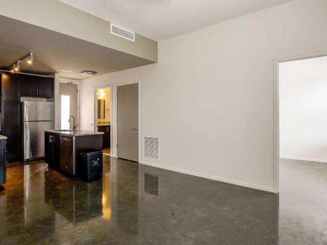 2100 Acklen Flats 2 Bedroom Apartment for Rent at 2104 Acklen Ave, Nashville, TN 37212 Hillsboro West End