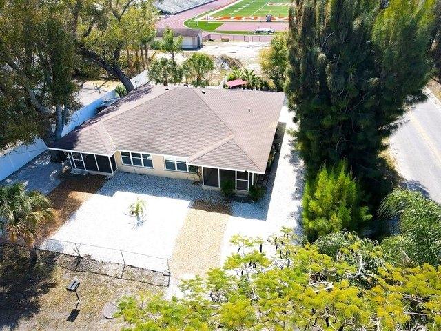2100 Bay St, Sarasota, FL 34237