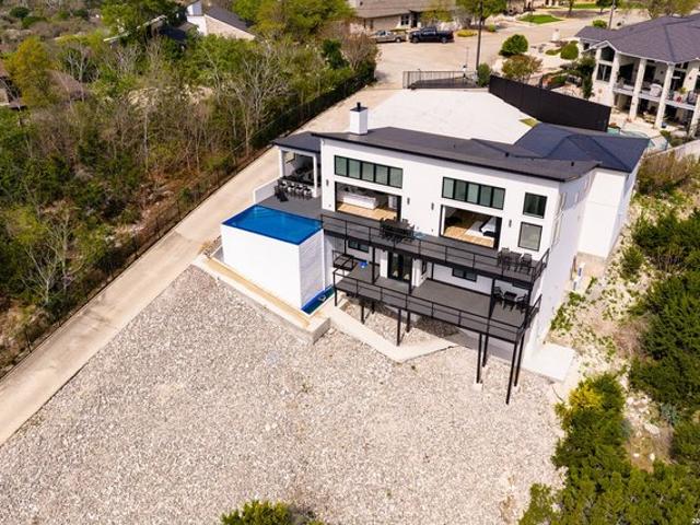 2100 Bluff Ridge Dr, Kerrville, TX 78028