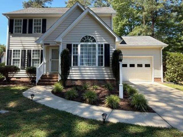 2100 Bridgeport Cir, Sanford, NC 27330