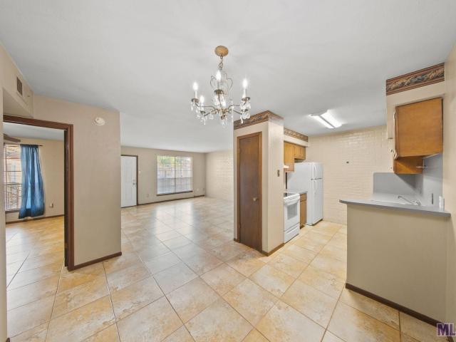 2100 College Dr, Unit 58, Baton Rouge, LA 70808 | MLS #BR2025020