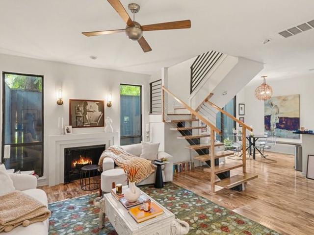2100 Commonwealth St Unit M, Houston, TX 77006