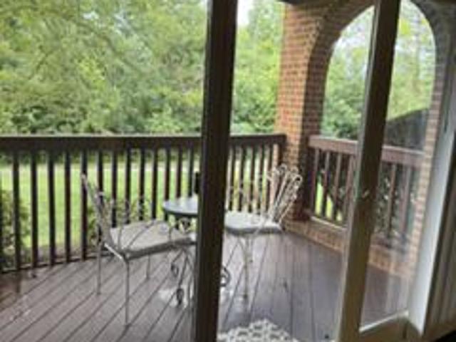 $2100 Condominium for rent 2 rooms 1studio