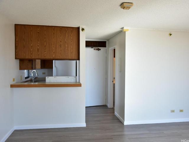 2100 Date St, Unit 1401, Honolulu, HI 96826 | MLS #202607 | Compass