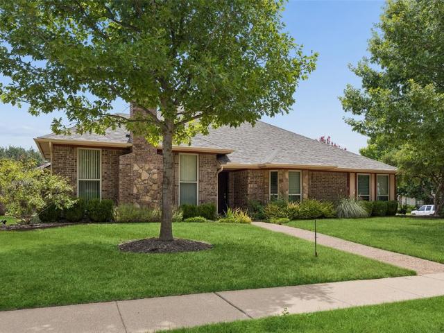 2100 Donna Drive